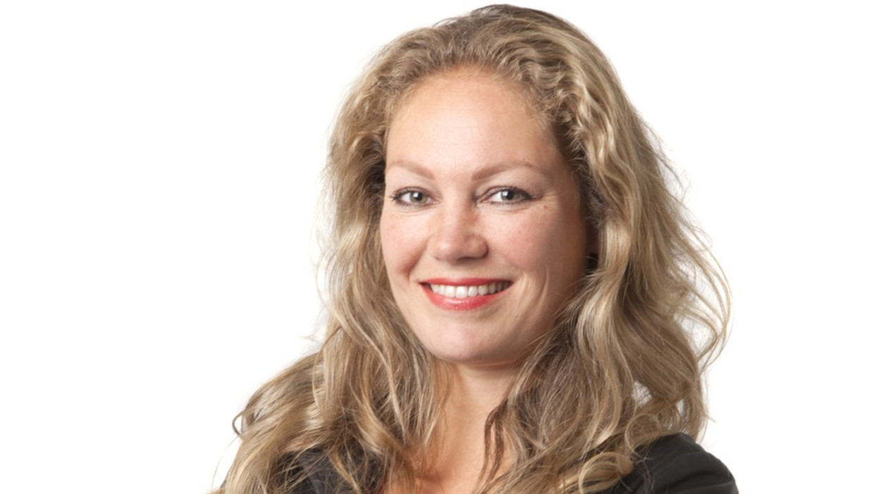 'Eén, twee, drie, vier, Eva Hoeke kom nu hier' | Het Parool