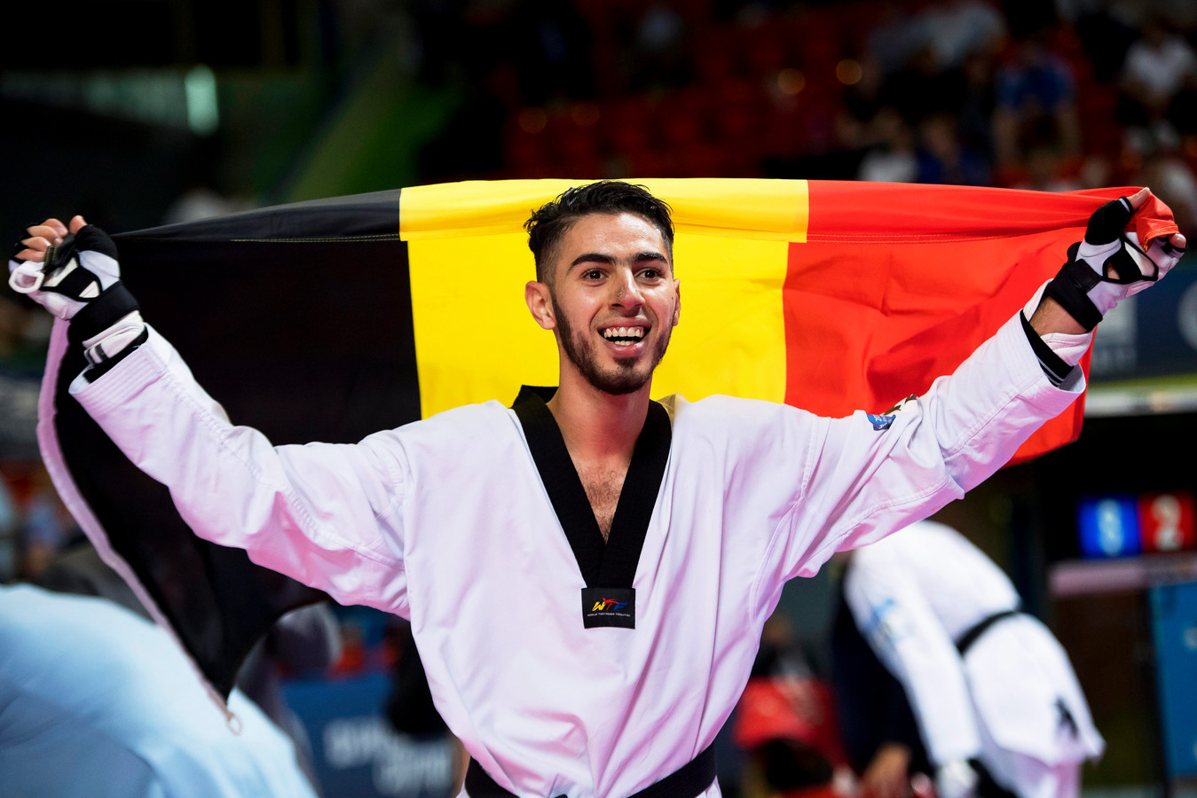 Achab conserve son titre européen, Asemani décroche le bronze | Foto ...