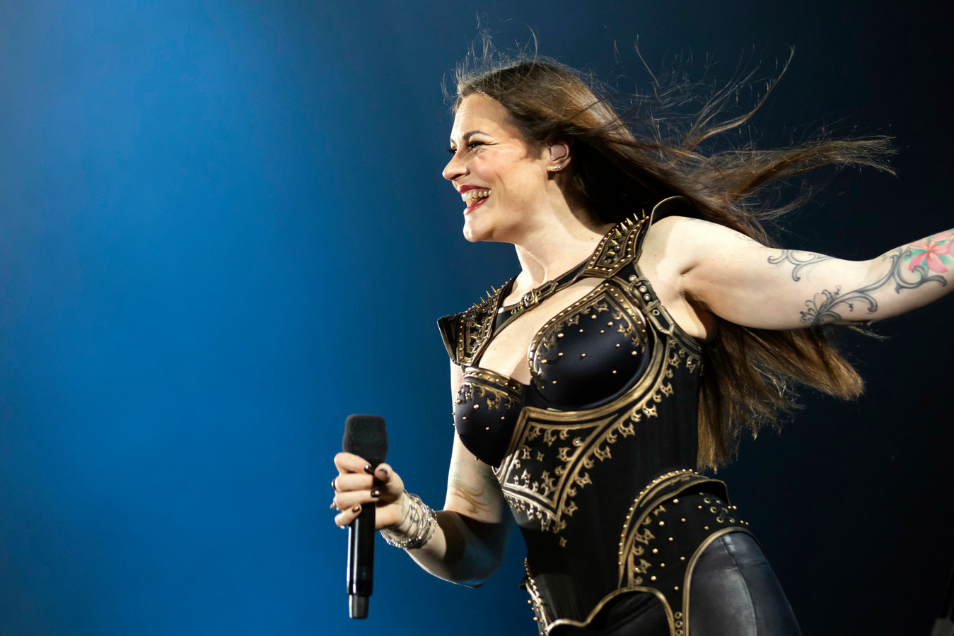 Floor Jansen wint Popprijs 2019 | Foto | AD.nl