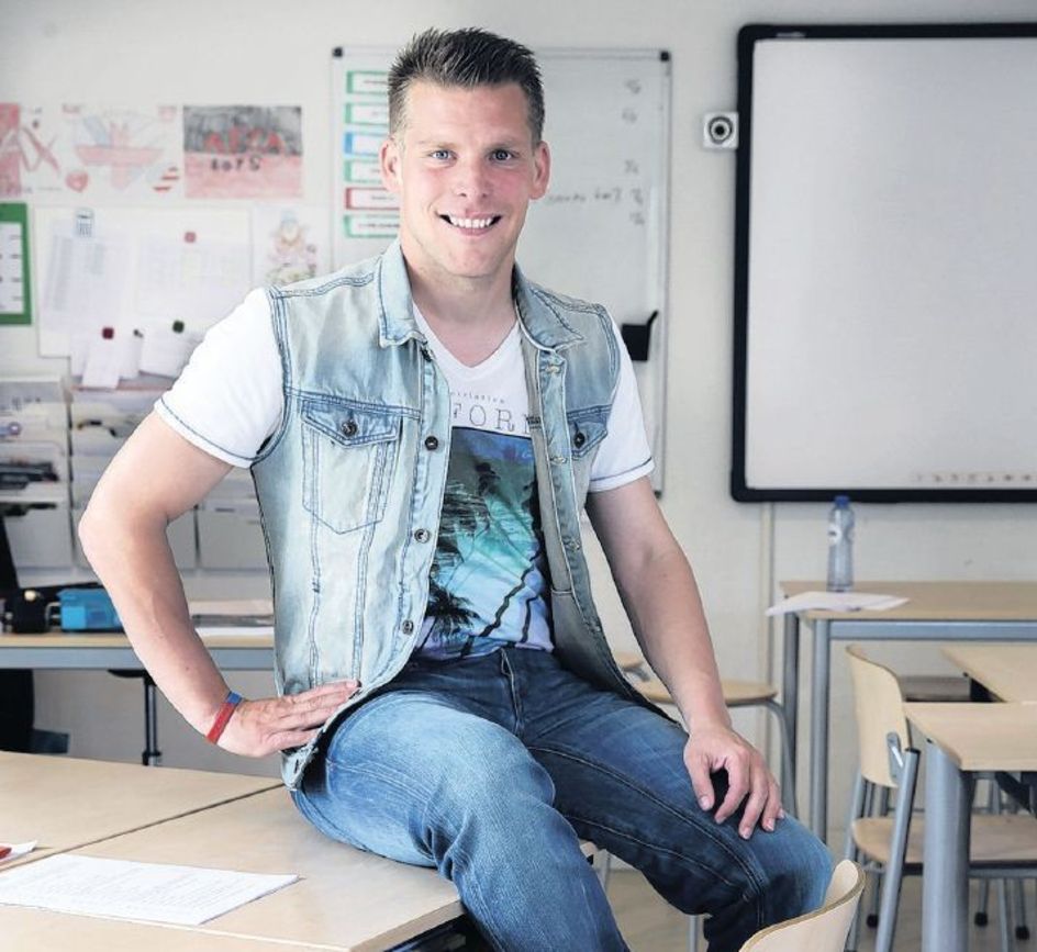 Meester laat basisschool steeds vaker links liggen | TROUW