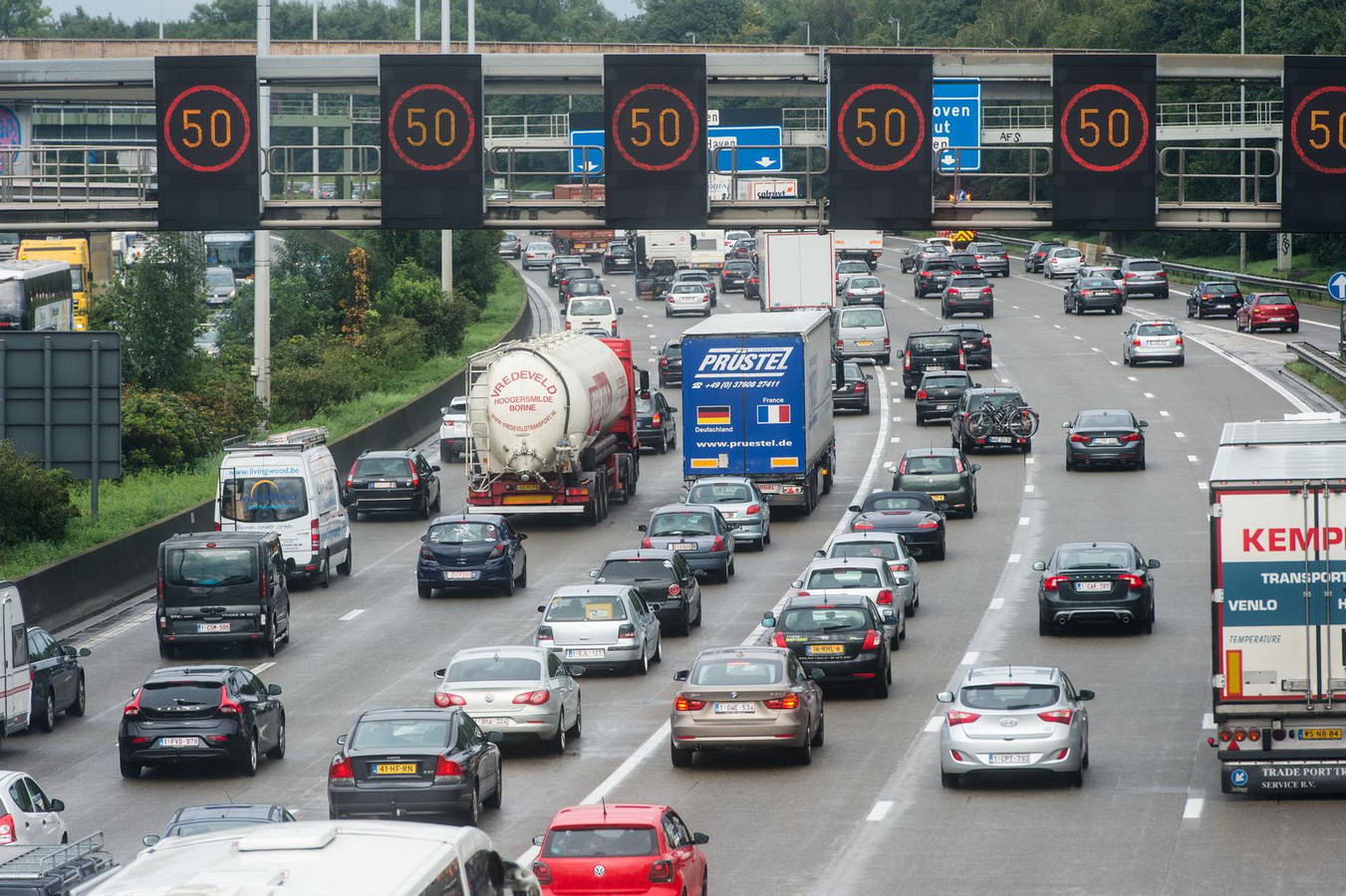 Studie: “Antwerps verkeer vertraagt met 13 procent tegen 2040" | Foto ...