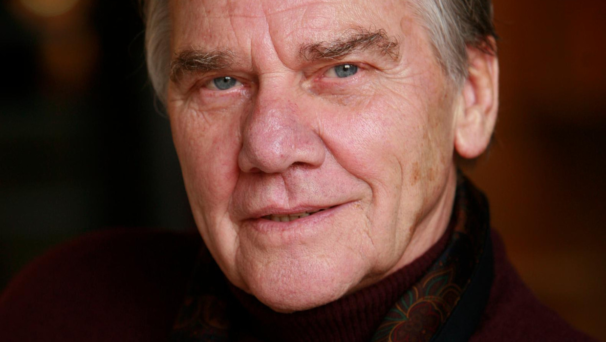 Nijholt schrijft zijn memoires in proza met mimiek | De Volkskrant