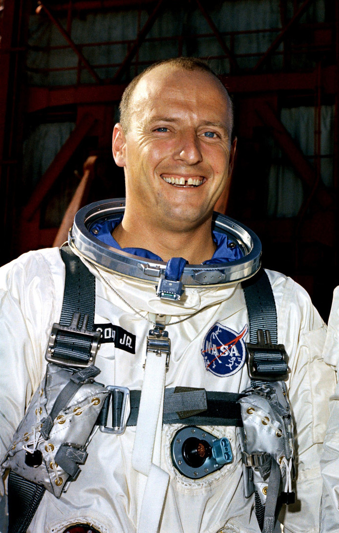 Neil, Buzz en... deze 12 mensen liepen op de maan | Maanlanding 1969 ...