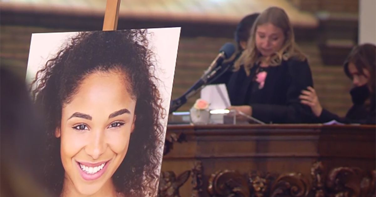 Volle kerk danst nog een laatste keer voor prinses Désirée Viola: “Je ...
