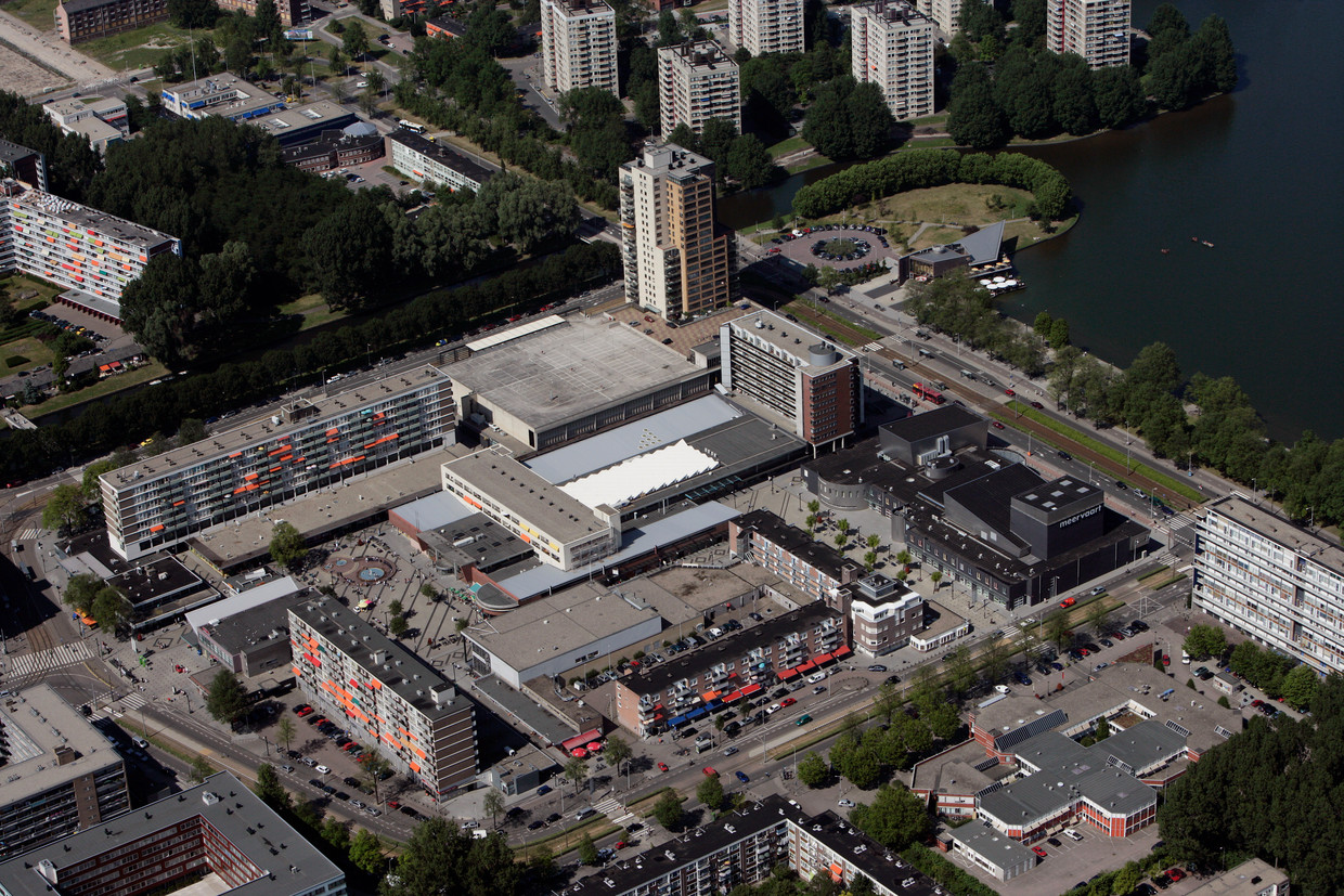 Amsterdam zoekt nieuwe naam voor Centrum Nieuw-West | Het Parool