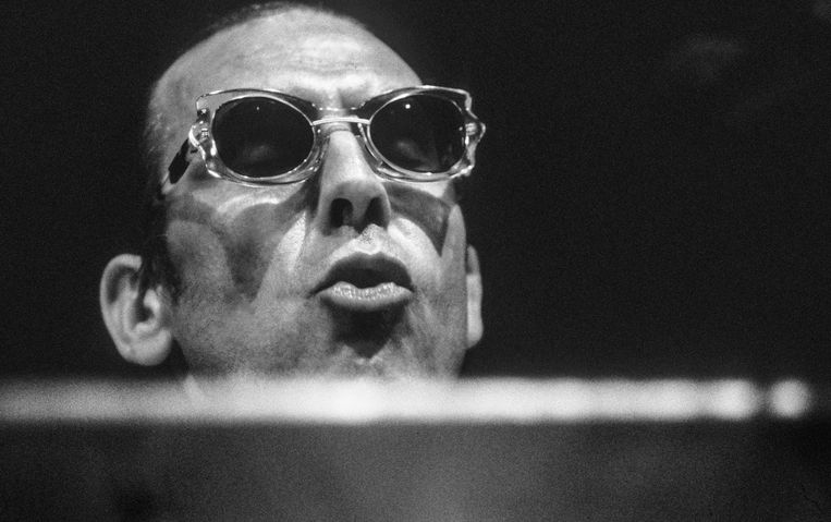 Dichten, daarmee begon en eindigde alles voor Jules Deelder (1944-2019 ...