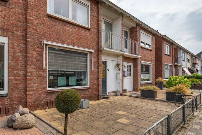 Anderhalf miljoen voor een rijtjeshuis in Amsterdam: wat koop je ...