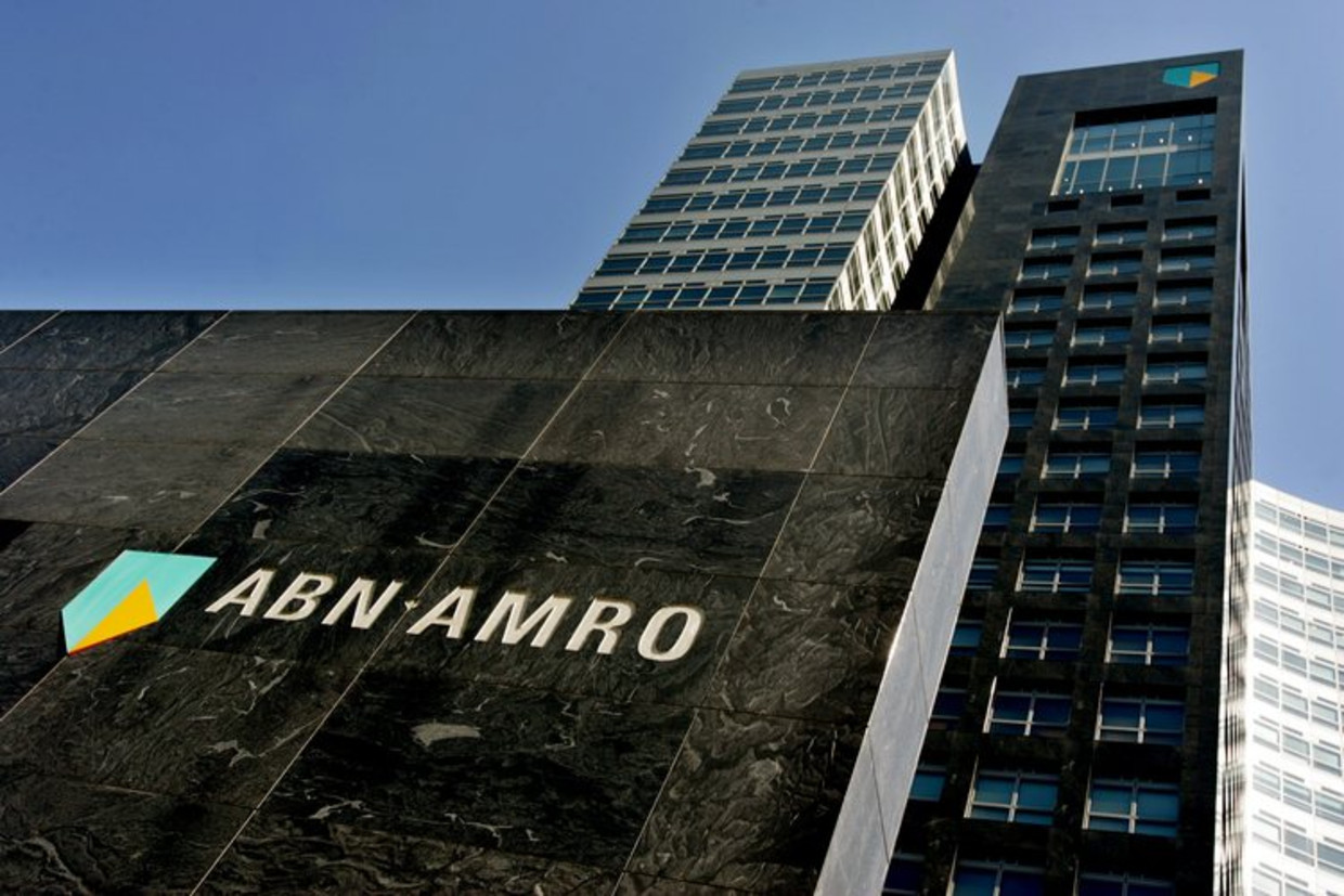 ABN Amro-logo's kunnen weer uit de kast | Het Parool