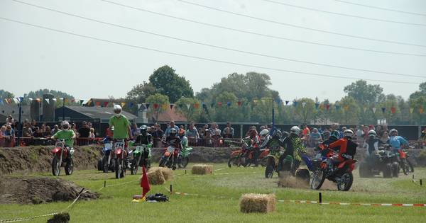Steeds meer animo voor Lollebroekse Cross in Wilp - Oozo.nl Steeds meer animo voor Lollebroekse Cross in Wilp - Oozo.nl