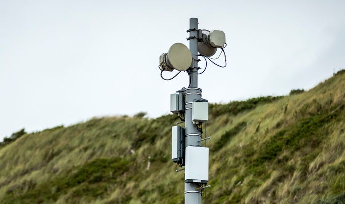 Iedere 200 meter een 5G-mast: wat zijn de gezondheidsrisico's? | Dit ... Iedere 200 meter een 5G-mast: wat zijn de gezondheidsrisico's? | Dit ...