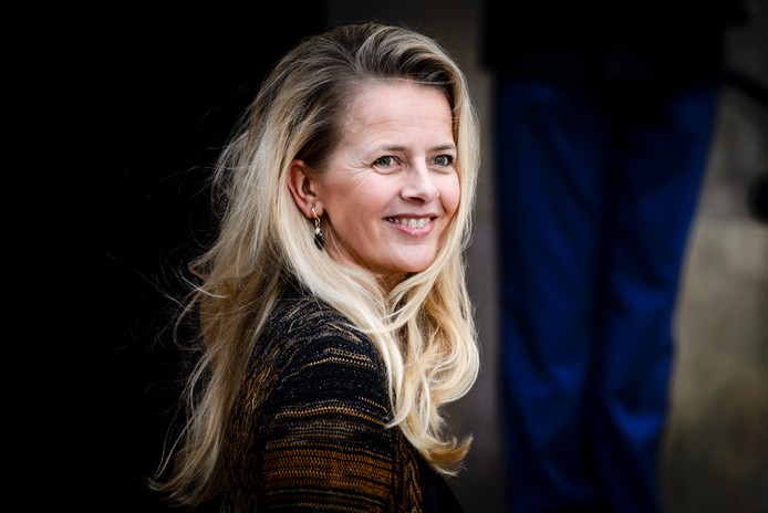 Mabel hoopt ooit op nieuwe liefde | Show | AD.nl