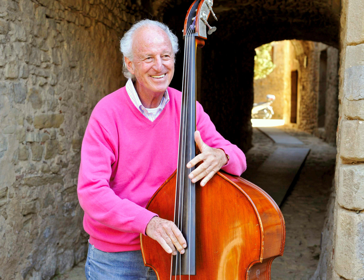 Jazzbassist Ruud Jacobs (81) overleden | Het Parool