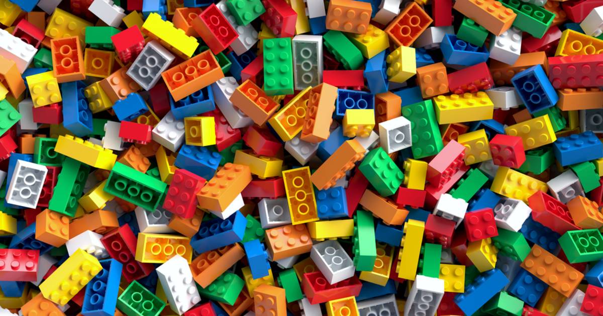 TIME maakt met 3,4 biljard LEGO-blokjes een pijnlijke realiteit ...