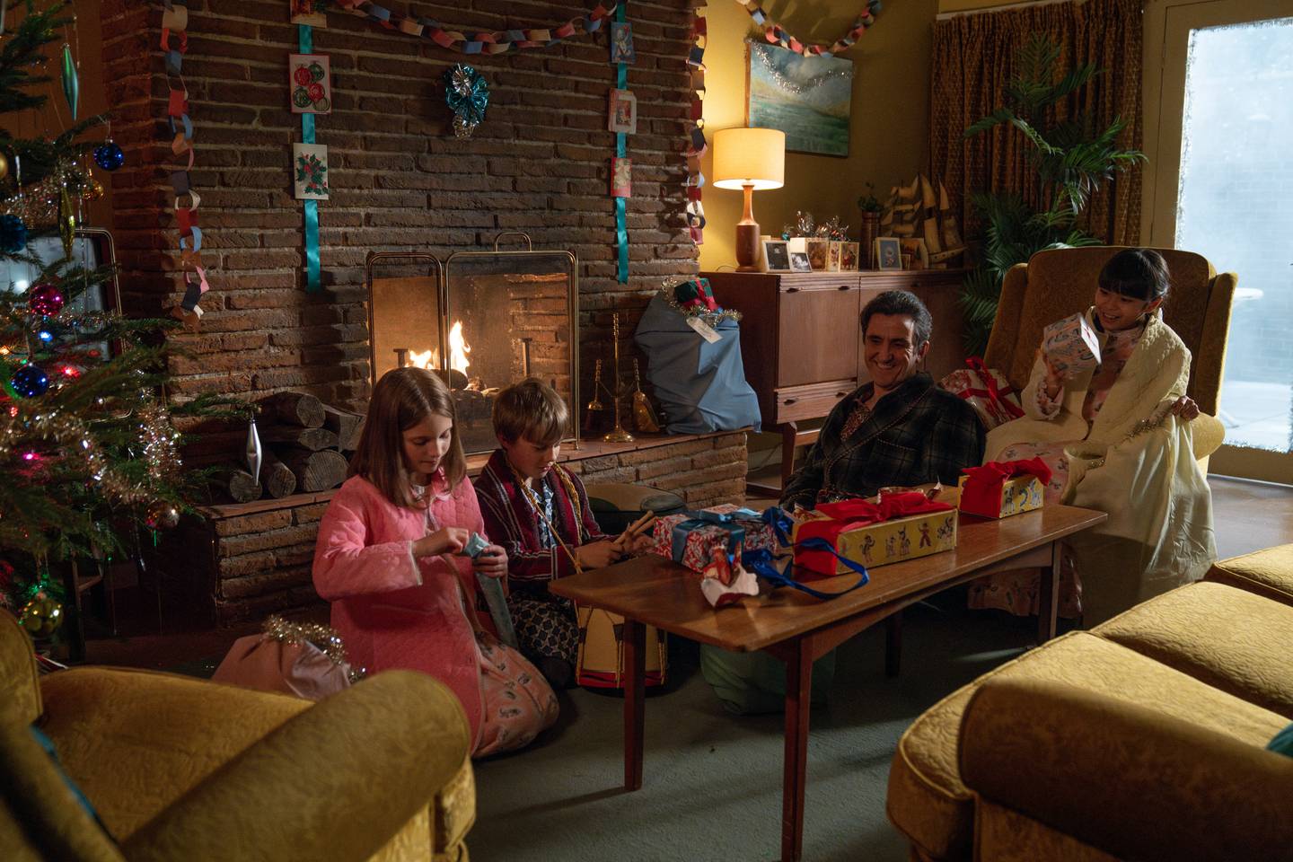 Call the Midwife: Christmas Special 2024 - BBC First - zaterdag 27 ...