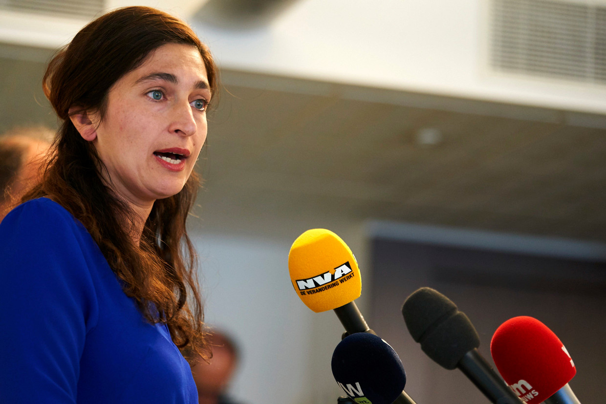 Zuhal Demir (N-VA) wil onderzoek naar ‘wildgroei aan koranscholen’ | De ...