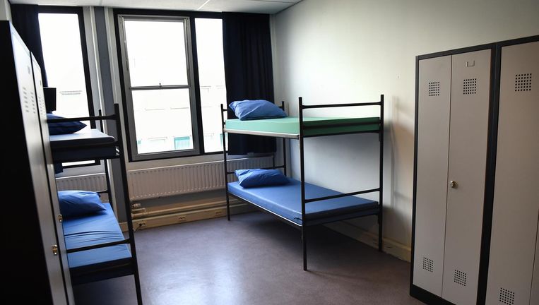 Amsterdam krijgt opvanglocatie met strikt regime voor overlastgevende ...