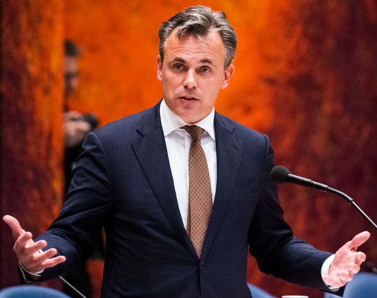 Harbers stapt op als staatssecretaris na geblunder met misdaadcijfers ...