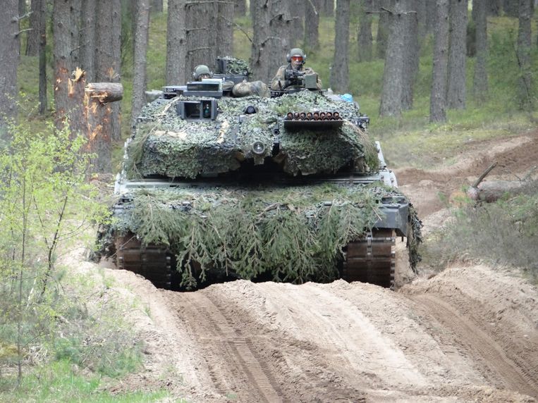 Zo oefent het Nederlandse leger in Litouwen - om Rusland af te ...