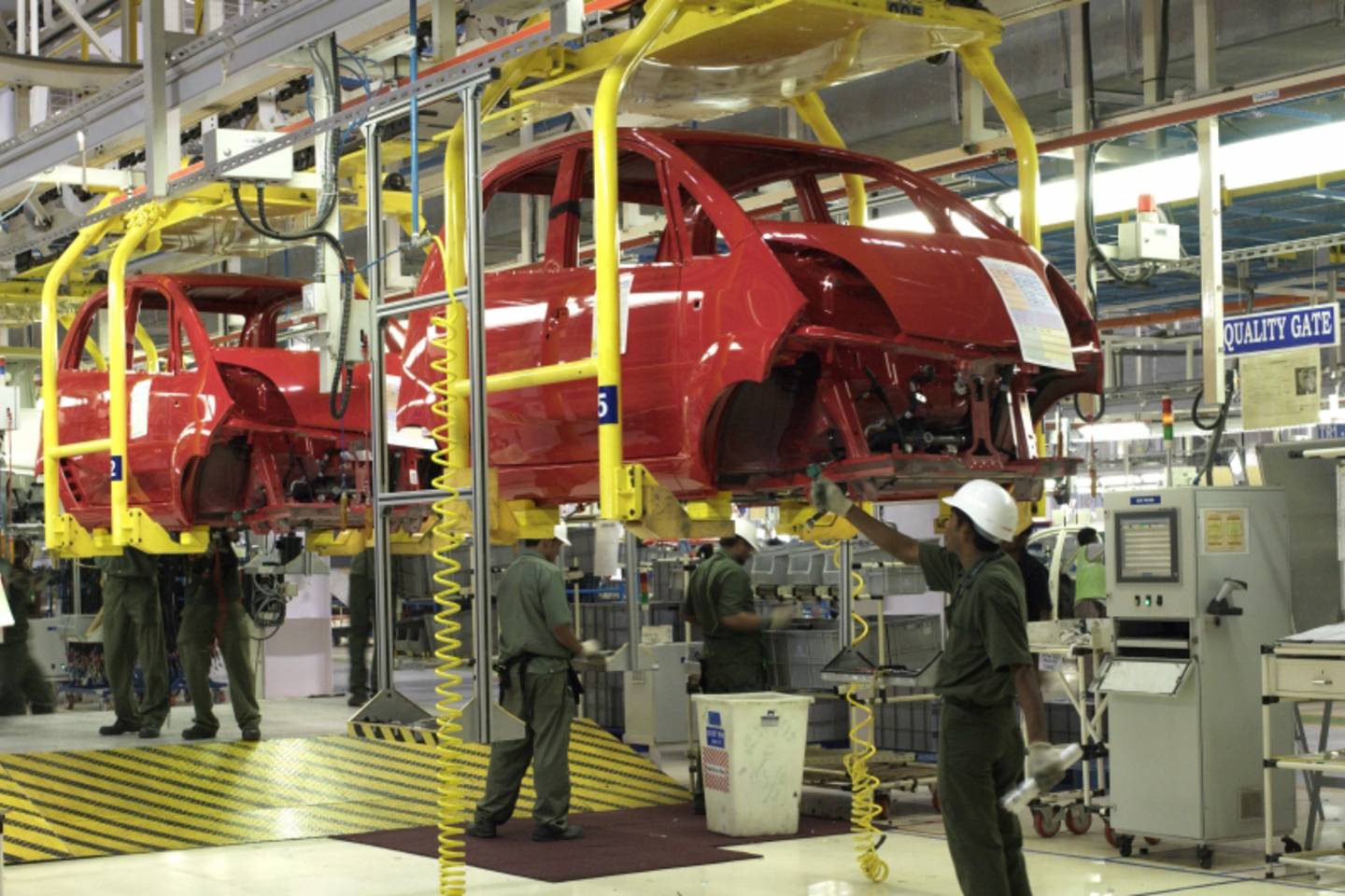 Megafactories - National Geographic Vlaanderen - zondag 20 april 2025 ...